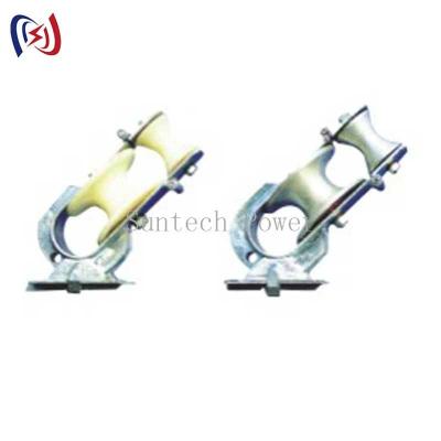 China 20KN Three Direction Crossarm Stringing Block with Ball Bearing Sheaves, Crossarm Seated Crossarm Mounted Stringing Block for Angle Pole Pulls for sale