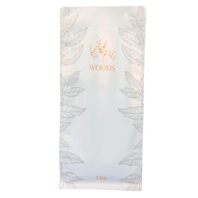 China Food Grade Customized Label Matt Flat Bottom Pouch Coffee Beans Packing Aluminum Foil Reusable Coffee Tea Bags for sale