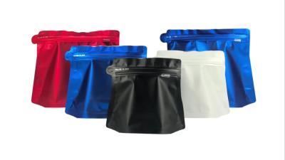 China Custom White Coffee Bag 12 oz Flat Bottom Packaging Bags Coffee Bag With Valve And Ziplock for sale