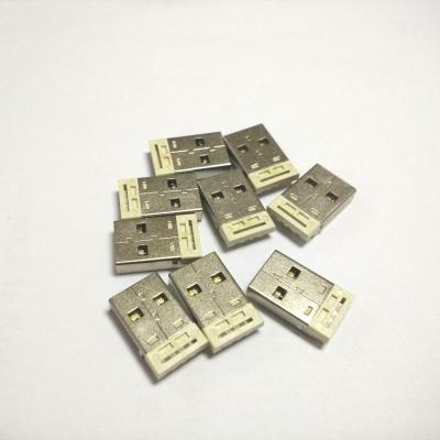 China Wit Usb B de Vrouwelijke Schakelaarwit 2.0 A ROHS van het stop Dubbel Tussenvoegsel PBT Te koop