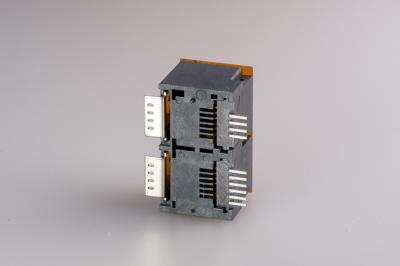Cina 4P4C + 6P6C doppio porto SMT RJ11 Jack, plastica piena modulare del connettore del PWB RJ11 in vendita