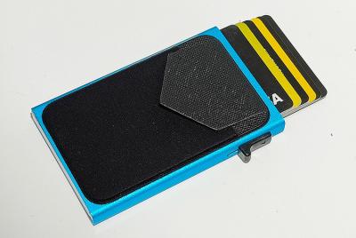 中国 2024 アルミ金属 RFID ブロック ポップアップ 財布 スリム名刺 組織 販売のため