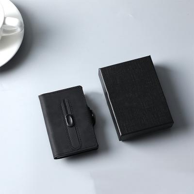 China Low MOQ Mix Modelos RFID Bloqueio Cartões de Alumínio Portfólio Saffiano Leather Card Holder Para Homens à venda