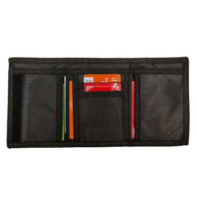 Cina Oxford Nylon Short Trifold Men Zip Around Wallet Con Tasche Di Monete Per Globetrotters in vendita