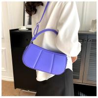 China 2024 Lady Single Shoulder Bag Polyester Lining Striped Pattern Custom Logo OEM for sale