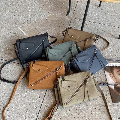 Cina Borsa da spalla in pelle originale su misura per donne in vendita