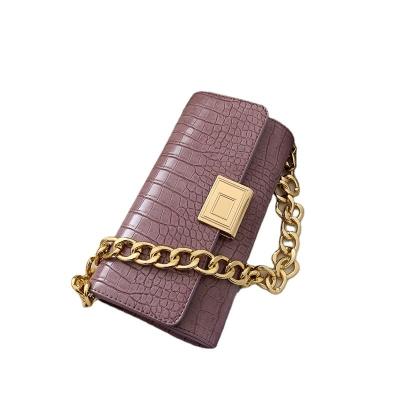 Cina Borsa per le ascelle da donna di moda 2020 Borsa da mano piccola quadrata con catena e modello di coccodrillo in vendita
