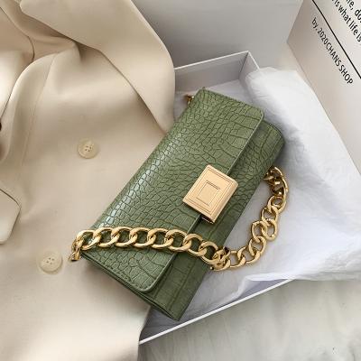 Cina Borsa per le ascelle da donna di moda 2020 Borsa da mano piccola quadrata con catena e modello di coccodrillo in vendita