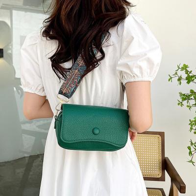 Cina 2023 Retro Small Bag per tutte le stagioni Pu cuoio Spalla Messenger Bag Custom Classic in vendita