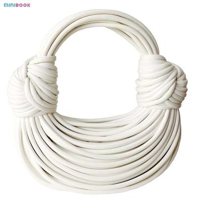 Cina Modello a colori solidi Borsa a spalla a doppio nodo Casual Piccolo Tote artigianale per donne in vendita