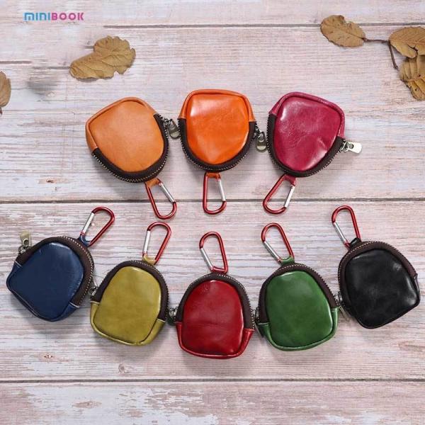 Quality Unisex Daily Life Genuine Leather Mini Earphone Shell Keychain with Carabiner for sale