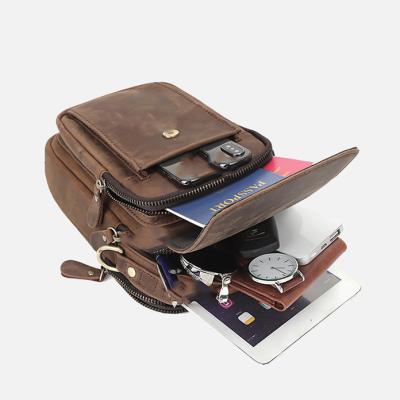 Cina Disegnatore Logo personalizzato Borsa messaggero maschile con campione disponibile pelle vera in vendita