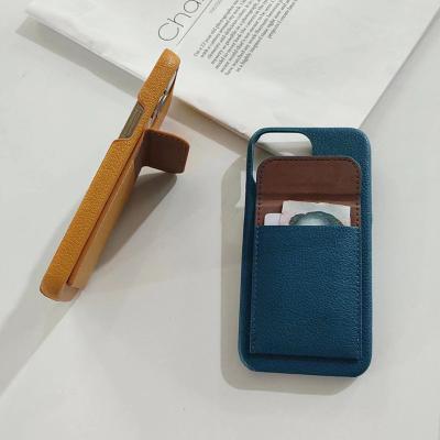 Cina Cassa per telefono in cuoio per portacarte artigianale con caratteristica antiurto e design di lusso in vendita