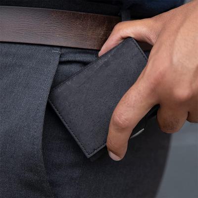 Cina Elegante portafoglio a chiusura magnetica con customisato porta pop-up e zippo in vendita