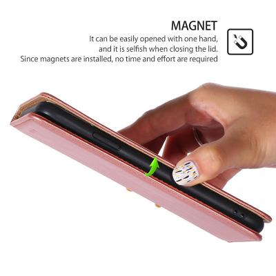 Cina Supporto di ricarica wireless Cassa per telefono in pelle PU per iPhone X XS XR 12 13 14 15 Pro Max in vendita