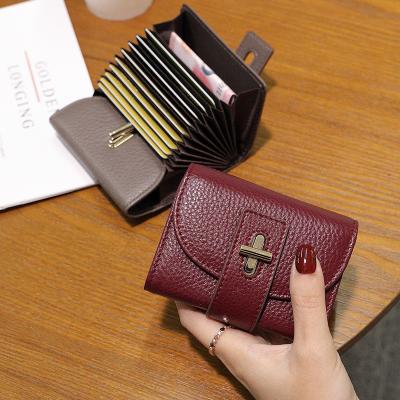 Cina Borsa da ritiro in cuoio di mucca multifunzionale e personalizzata per donne OEM / ODM in vendita