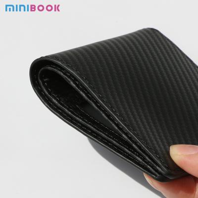 中国 パーソナライズされたミニブック 男性財布 本物の革と炭素繊維素材 販売のため