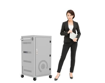 중국 아이보드 충전 카트 USB 타입 C 빠른 공용 무선 2점 잠금 트롤리 충전 볼트 저장 IPad 충전 캐비닛 판매용