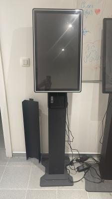 China Wholesale with order scaning 23.8 Inch 27inch 32inch Floor Standing Digital Signage Display Advertising Floor Standing Kiosk Capacitive Touch With Android Or Windows System for sale