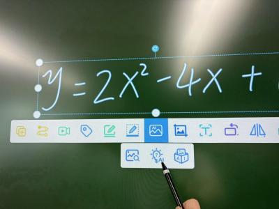 Chine Fabrique en gros tableau blanc interactif infrarouge avec connexion HDMI USB Conception personnalisée Interactif affichage de panneau plat Smart Touch Board tableau blanc avec fonctionnalité d'intelligence artificielle Pour la réunion de conférence d'éducation à vendre