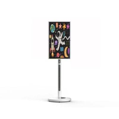 China 32 Inch Android 13 8+128G Ram and Storage 13MP Camera 10W Speaker Built In With Mobile Stand for sale