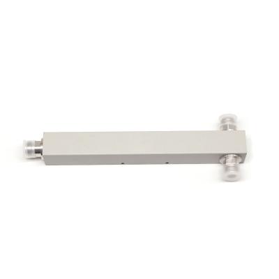 China 698-2700/3800MHz 2 Way N Vrouwelijke Power Splitter Te koop