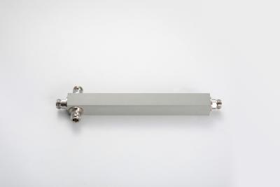 China Aerial N Vrouwelijke RF Antenna Splitter VSWR Minder 1,25 / Minder 1,3 700-4000MHz Te koop