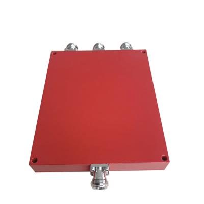China 130-960MHz N Feminino 50W 3 Way Wilkinson Power Divider à venda