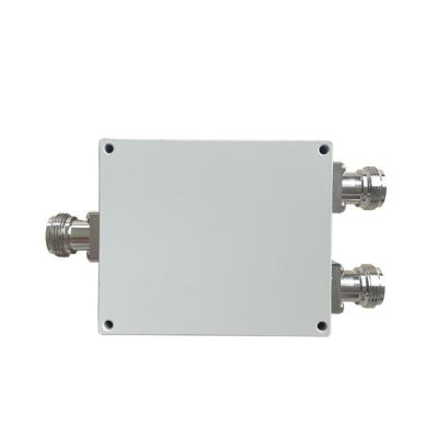 China N Vrouwelijke 2weg 550-2700MHz Wilkinson Power Divider Te koop