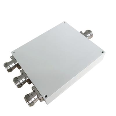 Cina N femminile 550-2700MHz 3 Way Wilkinson Power Divider in vendita