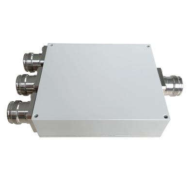 China 550-2700MHz 4.3-10 Vrouwelijke breedband Wilkinson Power Divider Te koop