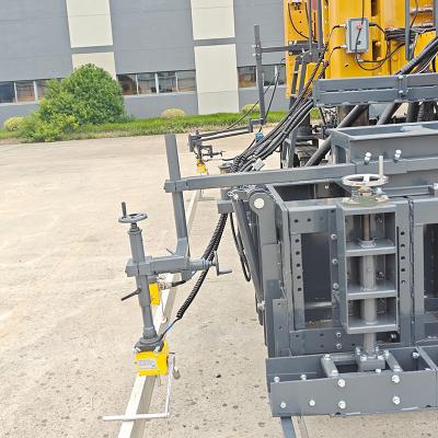 Quality 4.5m Concrete Road Paver Machine Rear Mounted Mold Cement Slipform Paver for sale