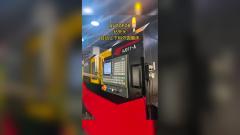 Drill chuck automatic loading and unloading external cylindrical grinding machine