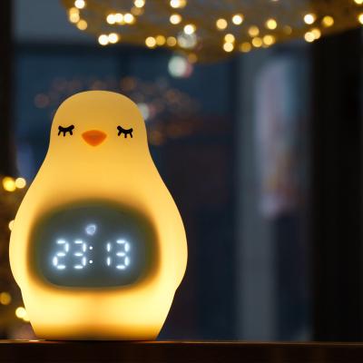 China Beddekoratieve slaaplamp aanraakgevoelig nachtlicht siliconen met tafelklok Te koop