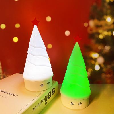 Cina Luce di Natale a LED ricaricabile a batteria di silicone per bambini camera da letto bambino in vendita