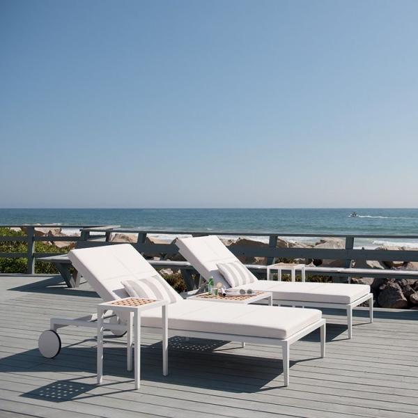 Quality Popular Selling Beach Chairs Outdoor White Aluminum Sun Lounger for Poolside. Lakeside SN-26127 for sale
