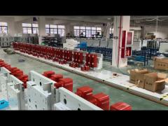 un carrello di 3 fasi dell'interruttore ZN63 di vuoto di 10kv 11kv 12kv VS1 VCB estrae il CA