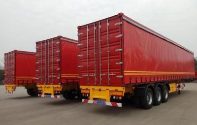 Cina 60 tonnellate di peso totale semirimorchio per camion 3 assi pavimento in alluminio tenda laterale in PVC in vendita