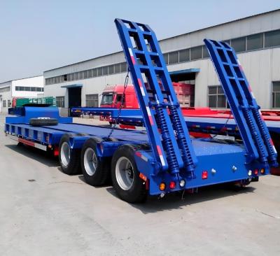 Cina 120 tonnellate di camion pesante di capacità massima lowboy semirimorchio lowbed con pneumatici 12R22.5 in vendita