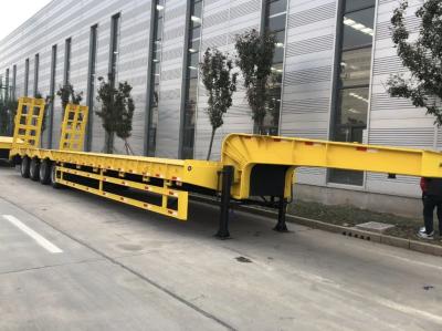 Cina Trasporto di grandi attrezzature semirimorchio a letto basso con dimensioni e colore degli assi personalizzabili in vendita