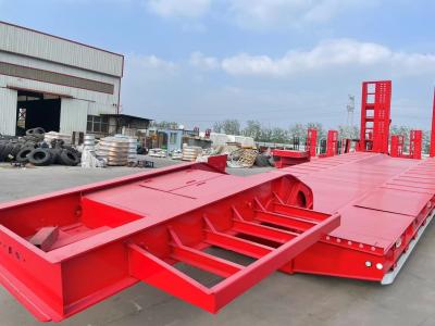 中国 60トンの重荷で低床半トレーラー 315 80R22.5タイヤとオプションのキングピン 販売のため