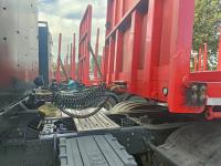 China 80T Flatbed Timber or Log Loader Semi Trailer with Side Columns Mechanical Suspension for sale