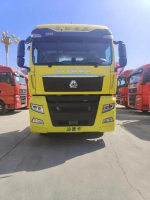China 4X2 6X4 Caminhões-retratores Sinotruk Sitract usados com transmissão manual ou automática à venda