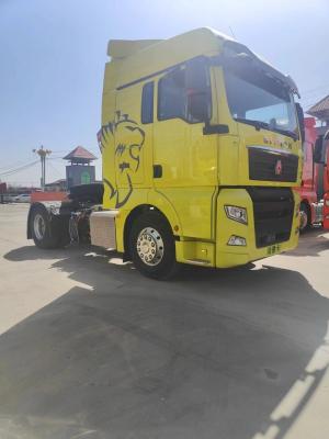 China 4X2 6X4 Caminhões-retratores Sinotruk Sitract usados com transmissão manual ou automática à venda