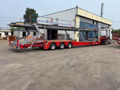 中国 9800kg Tare 重量 3軸 6/8/10 自動車 輸送 トラクター 自動車輸送用の半トレーラー 販売のため