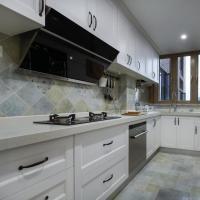 China Granite Marble Kitchen Cupboard Set Classic Kitchen Cabinets for sale