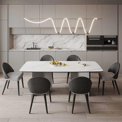 Cina Dimensioni personalizzate Tavolo da pranzo rotondo 4 posti con sedie in pelle in vendita