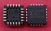 Cina GRATA PLCC20 DIP20 DI GAL16V8D-10LJ GAL16V8D-15LP GAL16V8D-25LJN GAL16V8D-25LPI in vendita