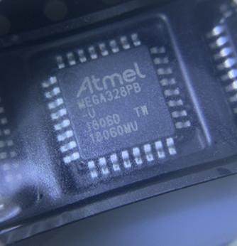 Cina Microcontroller IC di ATmega328PB-AU ATmega328PB-AN AVR con le unità periferiche indipendenti del centro e la tecnologia di PicoPower in vendita