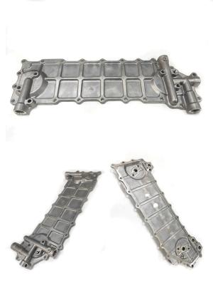 Chine Nouvelle couverture plus fraîche d'huile à moteur du style ME150453 pour Mitsubishi 6D22 à vendre